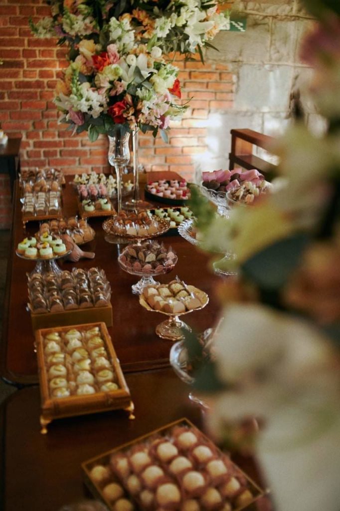 Montagem da Mesa de Doces no RS: Gramado, Novo Hamburgo, Serra Gaúcha